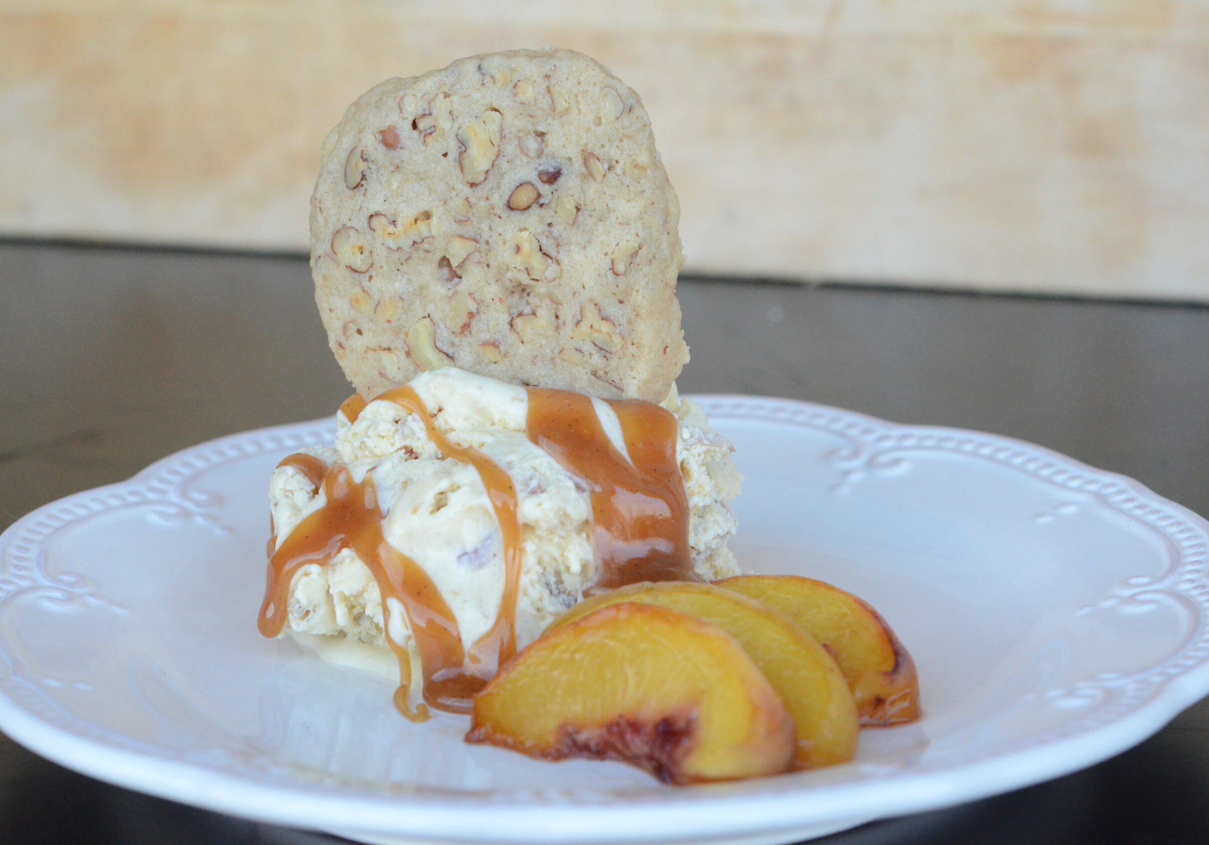 Pecan Shortbread with Salted Caramel Sauce - VeryVera